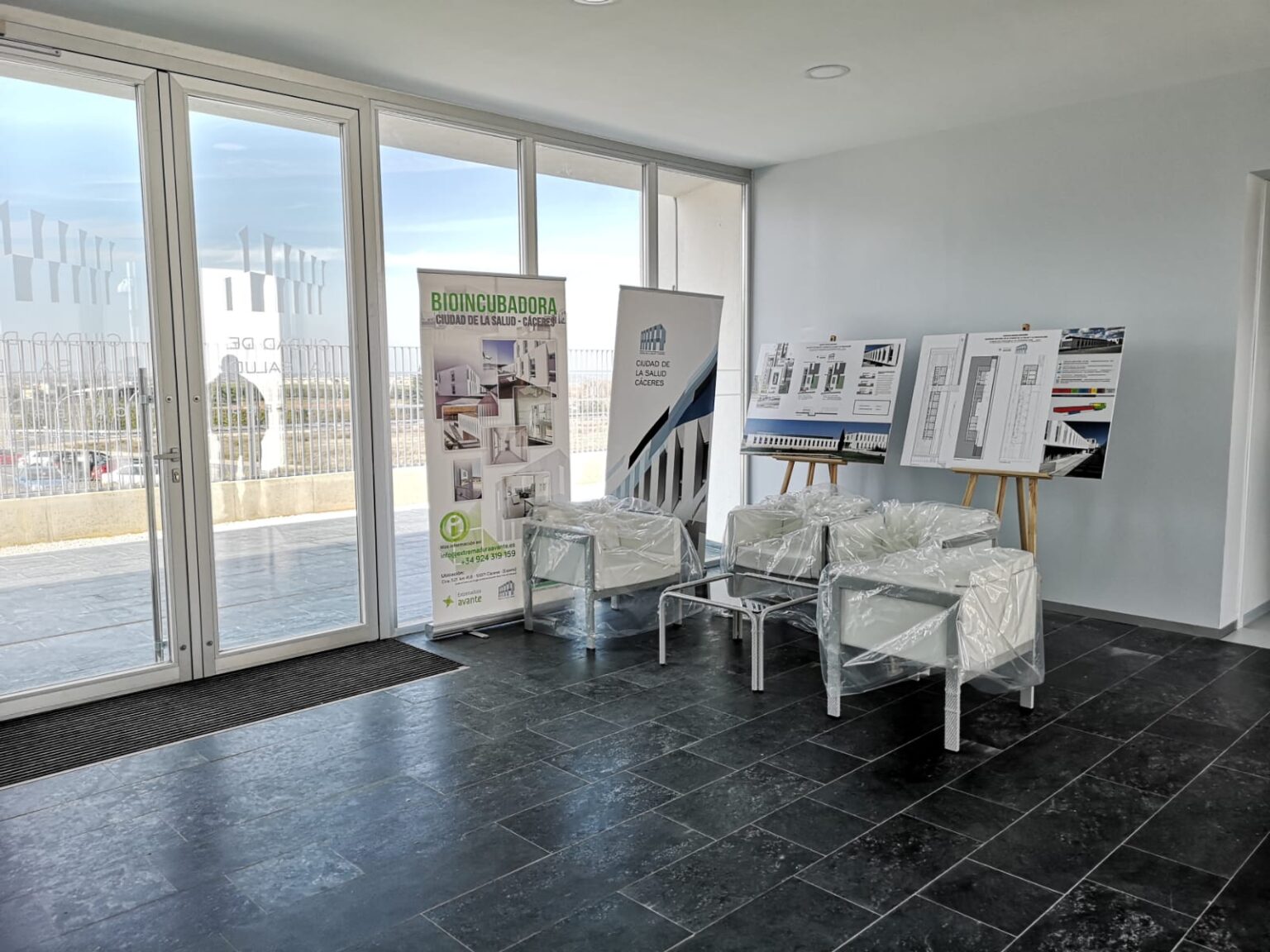 Edificio Bioincubadora de Alta Tecnología - Mofexsa